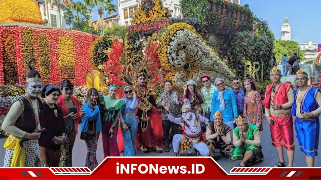 BRI RO Surabaya Hadirkan Mobil Hias Retro di Parade Bunga dan Pawai ...
