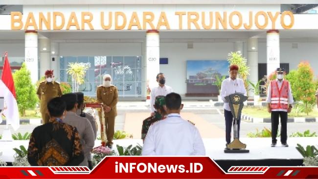 Presiden Jokowi Resmikan Bandara Trunojoyo
